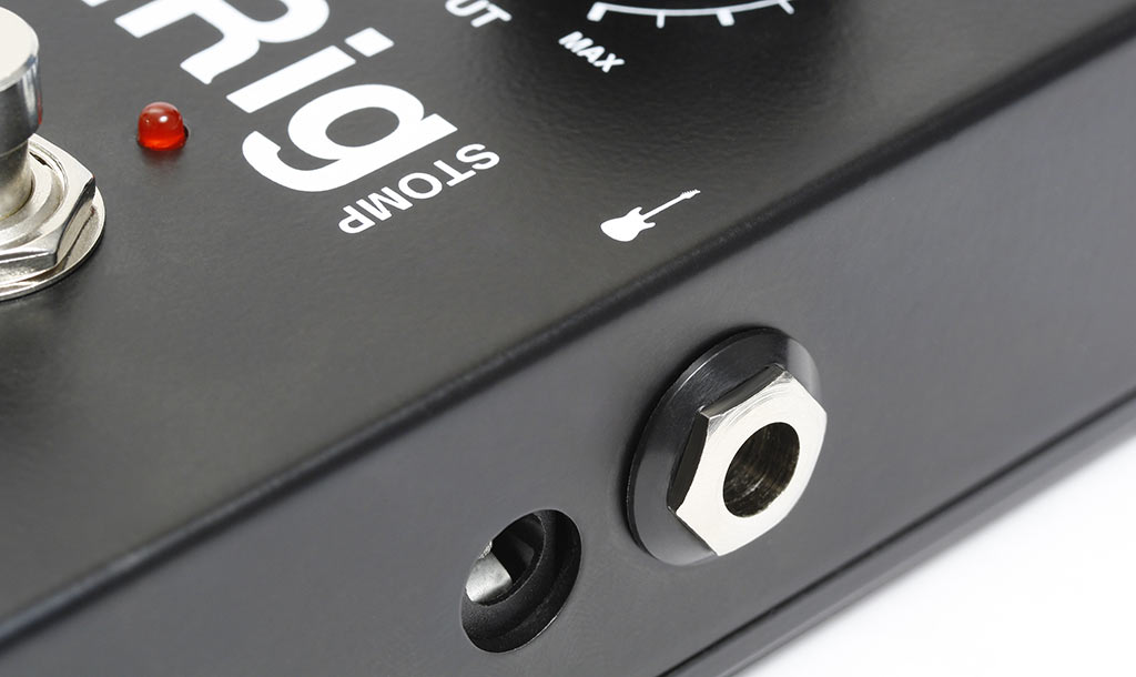 IK Multimedia iRig Stomp Guitar Stomp Box Interface for iPhone - from ...